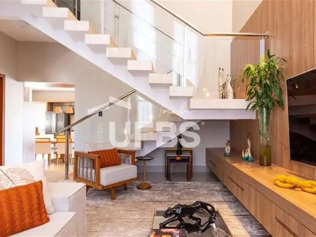 Casa / Sobrado para Venda em Goiânia/GO Jardins Madri 4 Quartos