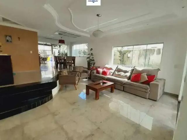 Casa / Sobrado para Venda em Goiânia/GO Jardins Madri 4 Quartos