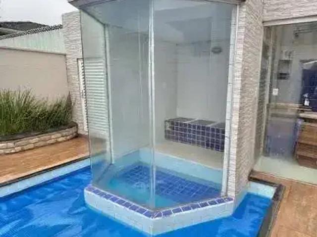 Casa / Sobrado para Venda em Goiânia/GO Jardins Madri 4 Quartos