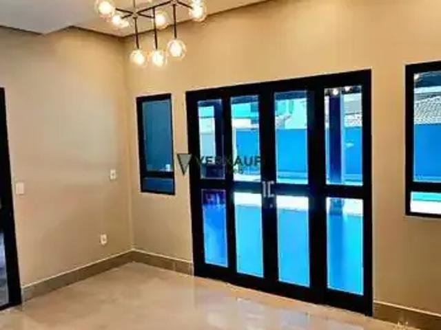 Casa / Sobrado para Venda em Goiânia/GO Jardins Madri 4 Quartos