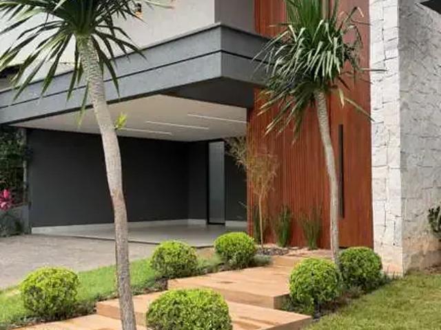 Casa / Sobrado para Venda em Goiânia/GO Jardins Madri 5 Quartos