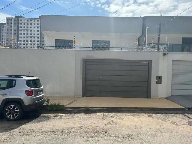 Casa / Sobrado para Venda em Goiânia/GO Loteamento Celina Park 5 Quartos
