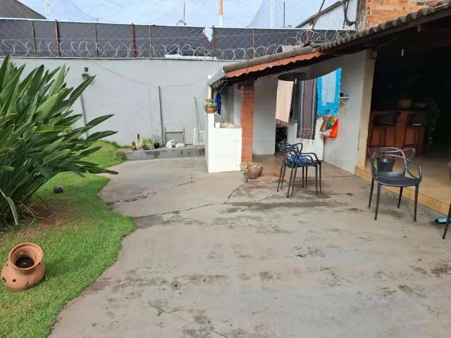 Casa / Sobrado para Venda em Goiânia/GO São Francisco 4 Quartos