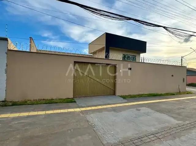 Casa / Sobrado para Venda em Goiânia/GO Santa Genoveva 3 Quartos