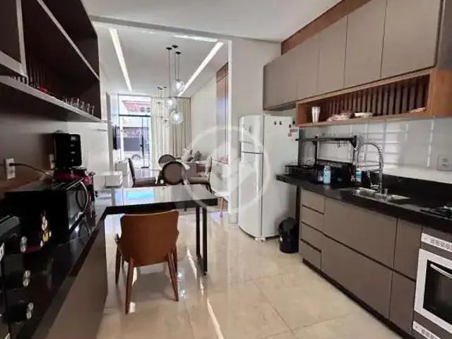 Casa / Sobrado para Venda em Goiânia/GO Santa Genoveva 3 Quartos