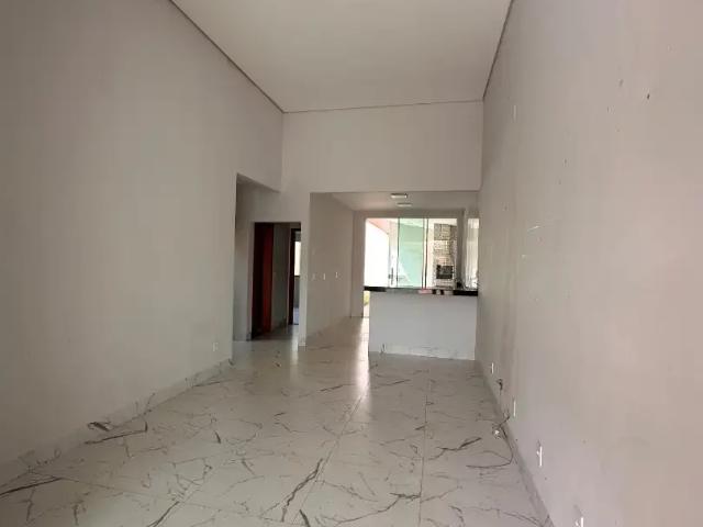 Casa / Sobrado para Venda em Goiânia/GO Santa Genoveva 3 Quartos