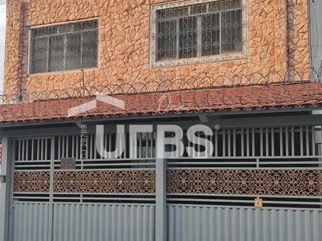 Casa / Sobrado para Venda em Goiânia/GO Setor Coimbra 6 Quartos
