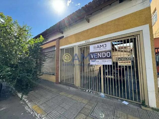 Casa / Sobrado para Venda em Goiânia/GO Setor Campinas 3 Quartos