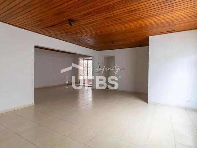 Casa / Sobrado para Venda em Goiânia/GO Setor Central 3 Quartos