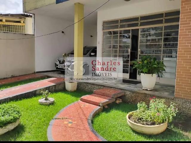 Casa / Sobrado para Venda em Goiânia/GO Setor Central 3 Quartos