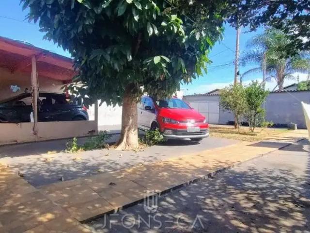 Casa / Sobrado para Venda em Goiânia/GO Setor Centro Oeste 4 Quartos