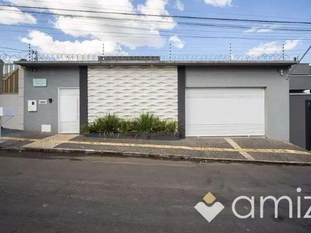 Casa / Sobrado para Venda em Goiânia/GO Setor Goiânia 2 3 Quartos