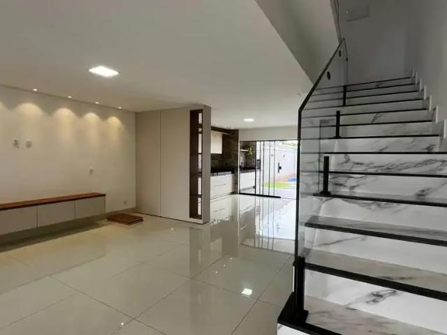 Casa / Sobrado para Venda em Goiânia/GO Setor Goiânia 2 3 Quartos