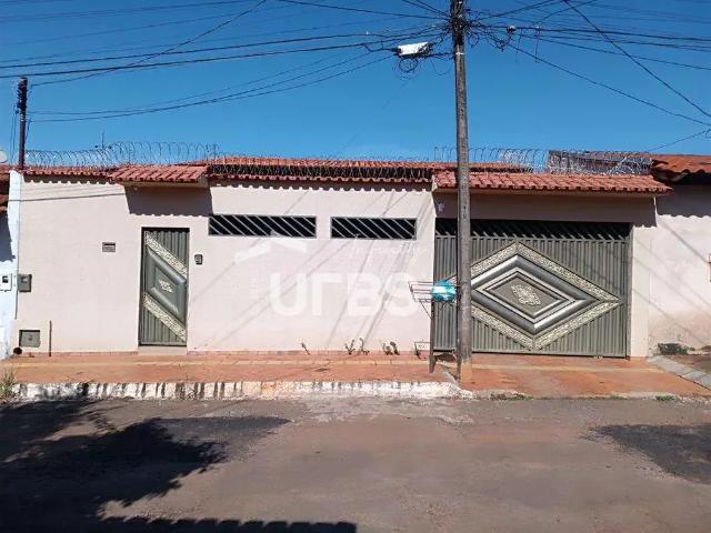 Casa / Sobrado para Venda em Goiânia/GO Setor Goiânia 2 3 Quartos