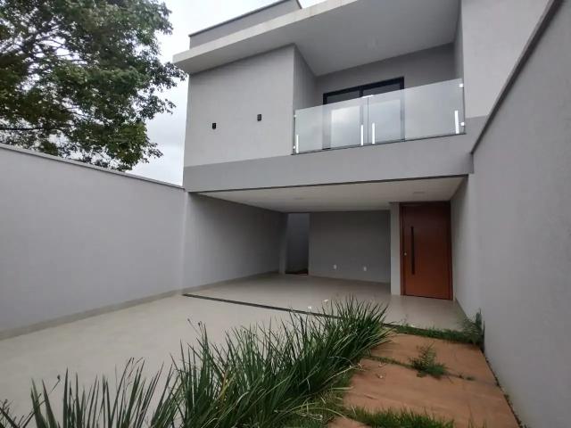 Casa / Sobrado para Venda em Goiânia/GO Setor Goiânia 2 3 Quartos