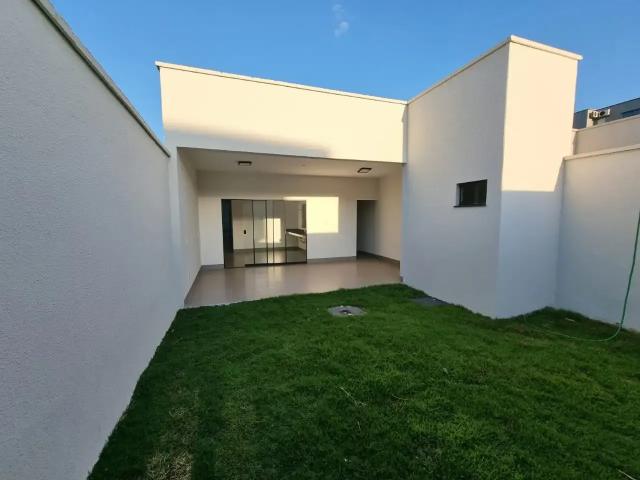 Casa / Sobrado para Venda em Goiânia/GO Setor Goiânia 2 3 Quartos