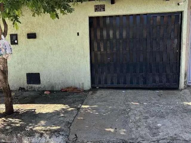 Casa / Sobrado para Venda em Goiânia/GO Setor Estrela Dalva 2 Quartos
