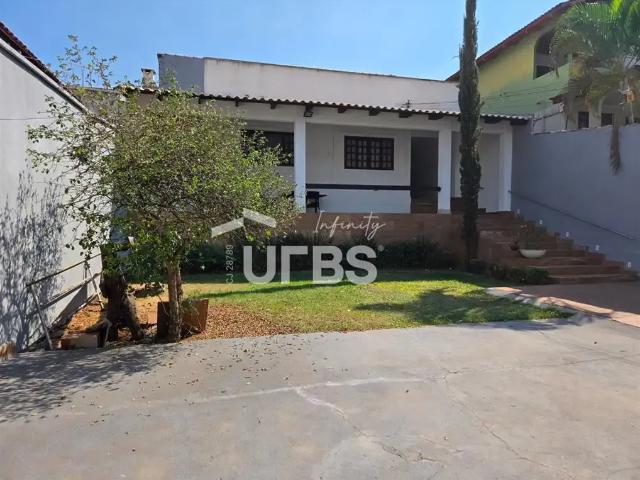 Casa / Sobrado para Venda em Goiânia/GO Setor Jaó 4 Quartos