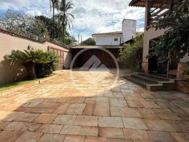 Casa / Sobrado para Venda em Goiânia/GO Setor Jaó 6 Quartos