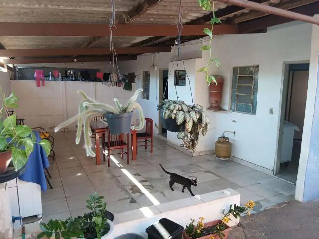 Casa / Sobrado para Venda em Goiânia/GO Setor Oeste 4 Quartos