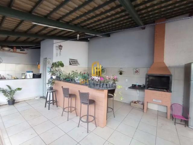 Casa / Sobrado para Venda em Goiânia/GO Setor Leste Universitário 4 Quartos