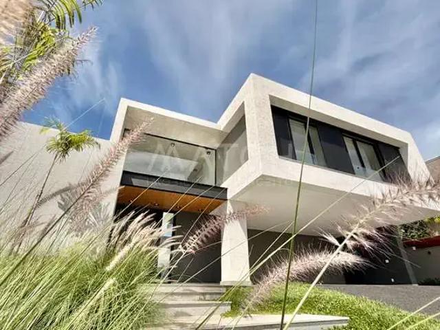 Casa / Sobrado para Venda em Goiânia/GO Setor Marista 5 Quartos