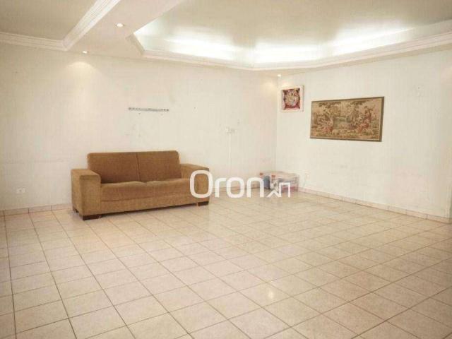 Casa / Sobrado para Venda em Goiânia/GO Setor Nova Suiça 4 Quartos