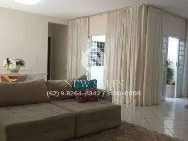 Casa / Sobrado para Venda em Goiânia/GO Setor Nova Suiça 4 Quartos