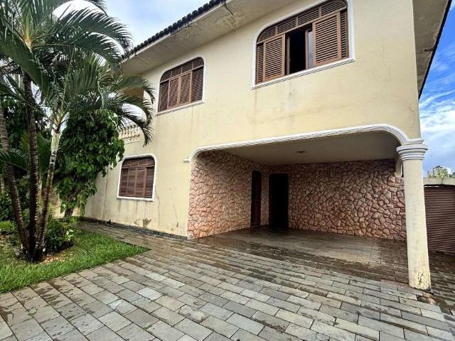 Casa / Sobrado para Venda em Goiânia/GO Setor Nova Suiça 4 Quartos