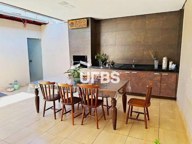 Casa / Sobrado para Venda em Goiânia/GO Setor Sol Nascente 4 Quartos