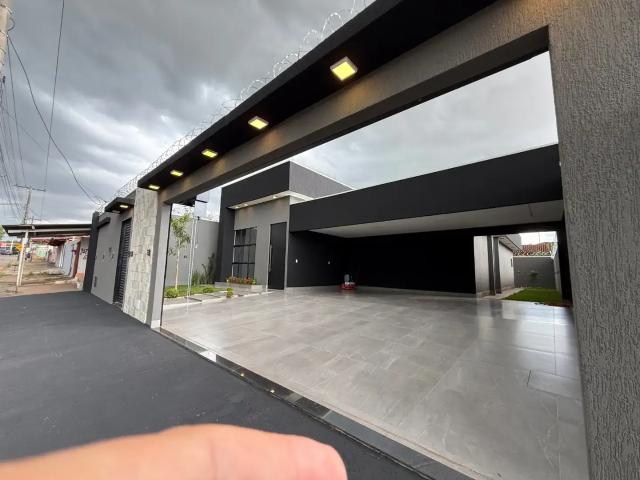 Casa / Sobrado para Venda em Goiânia/GO Setor Santos Dumont 3 Quartos