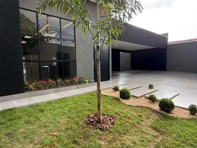 Casa / Sobrado para Venda em Goiânia/GO Setor Santos Dumont 3 Quartos