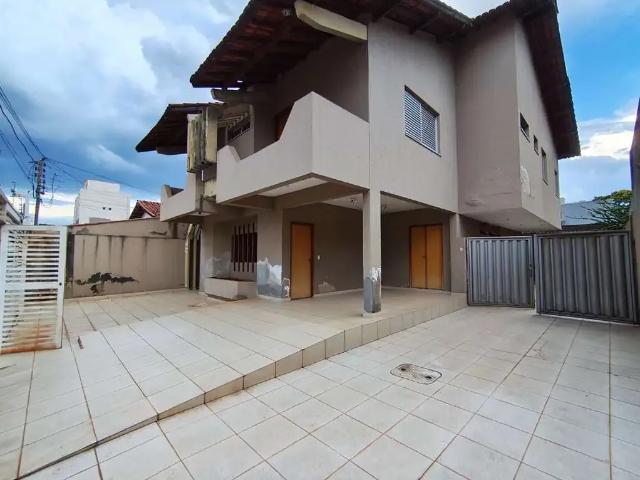 Casa / Sobrado para Venda em Goiânia/GO Setor Sudoeste 4 Quartos