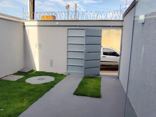 Casa / Sobrado para Venda em Goiânia/GO Setor Parque Tremendão 2 Quartos