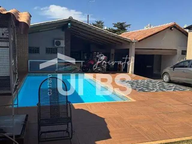 Casa / Sobrado para Venda em Goiânia/GO Setor Pedro Ludovico 3 Quartos