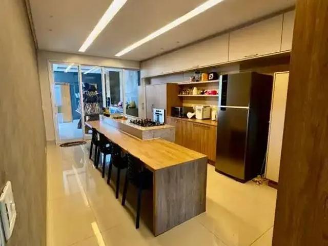 Casa / Sobrado para Venda em Goiânia/GO Setor Três Marias 3 Quartos