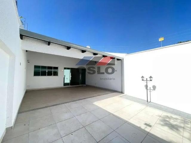 Casa / Sobrado para Venda em Goiânia/GO Setor Três Marias 3 Quartos