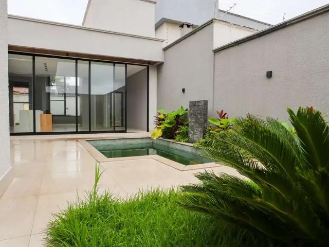 Casa / Sobrado para Venda em Goiânia/GO Setor Três Marias 3 Quartos