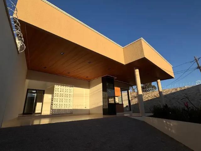 Casa / Sobrado para Venda em Goiânia/GO Setor Três Marias I 3 Quartos