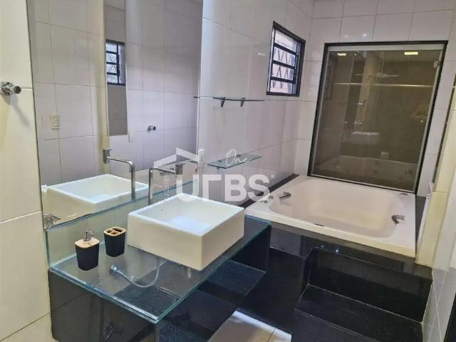 Casa / Sobrado para Venda em Goiânia/GO Setor Urias Magalhães 4 Quartos