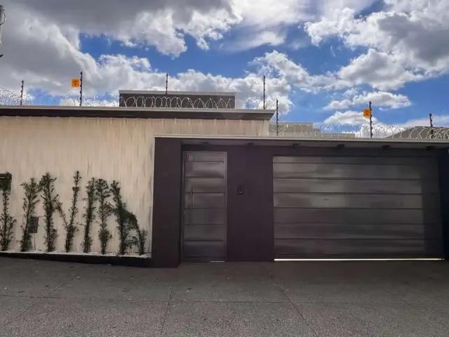 Casa / Sobrado para Venda em Goiânia/GO Parque Amazônia 3 Quartos