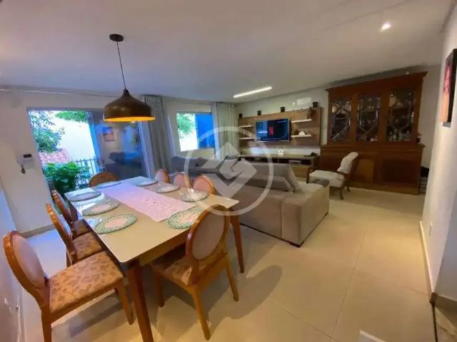 Casa / Sobrado para Venda em Goiânia/GO Parque Amazônia 4 Quartos