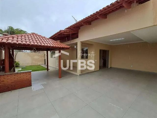 Casa / Sobrado para Venda em Goiânia/GO Parque Anhangüera 3 Quartos