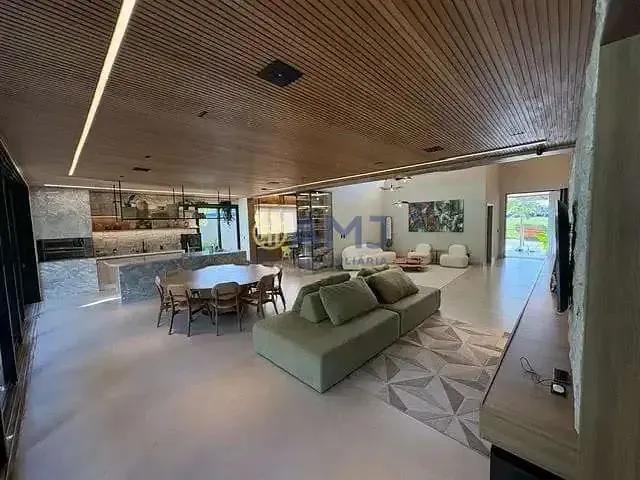 Casa / Sobrado para Venda em Goiânia/GO Parque Cidade 4 Quartos