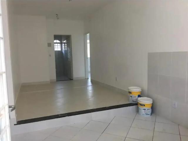 Casa / Sobrado para Venda em Goiânia/GO Parque das Flores 2 Quartos