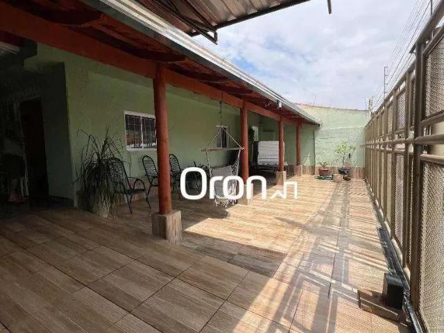 Casa / Sobrado para Venda em Goiânia/GO Parque das Laranjeiras 3 Quartos