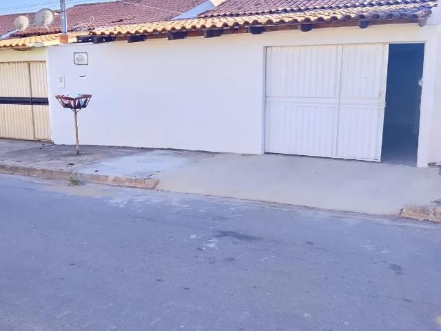 Casa / Sobrado para Venda em Goiânia/GO Residencial Center Ville 2 Quartos