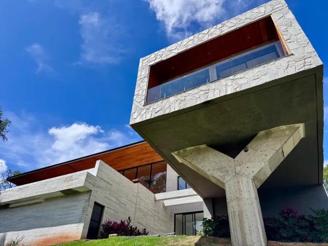 Casa / Sobrado para Venda em Goiânia/GO Residencial Aldeia do Vale 5 Quartos