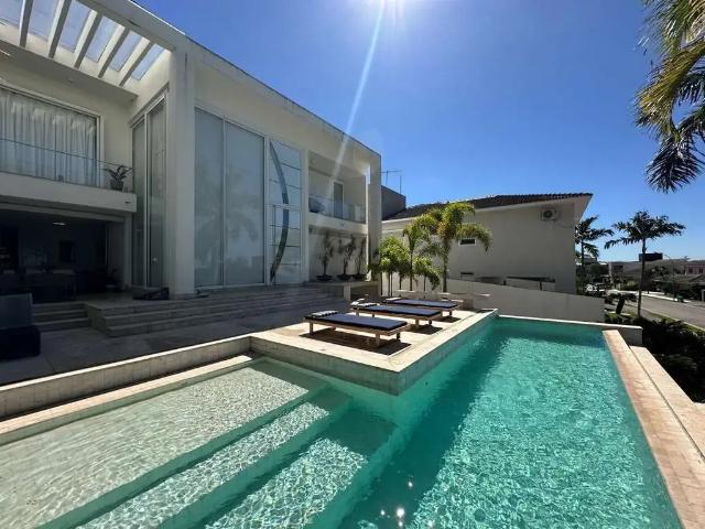 Casa / Sobrado para Venda em Goiânia/GO Residencial Alphaville Flamboyant 5 Quartos