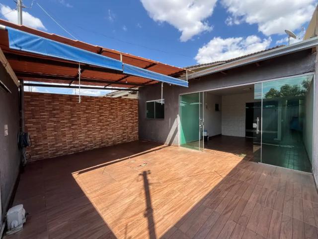 Casa / Sobrado para Venda em Goiânia/GO Residencial Aquários II 3 Quartos